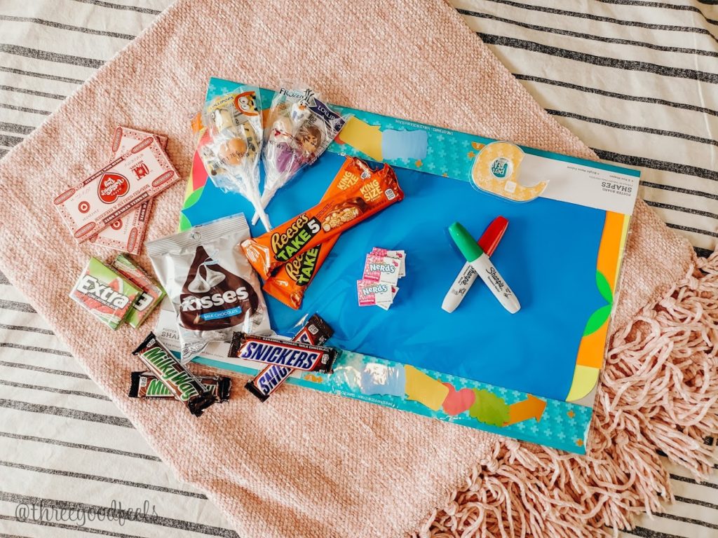 DIY Valentine's Candy Gram! - Mom. Eat. Repeat.